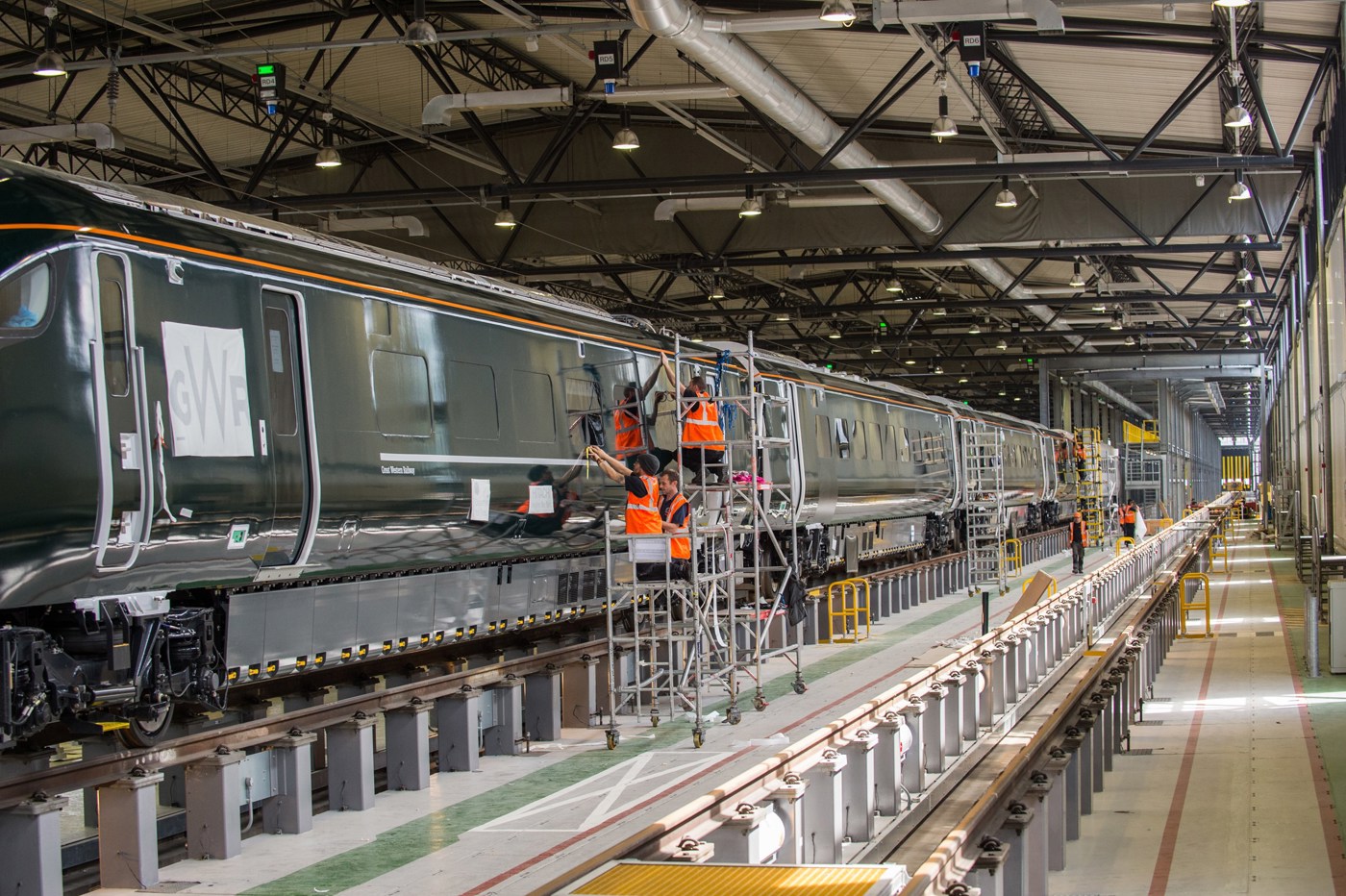 EXCLUSIVE: GWR Class 800 wrapped | Galleries