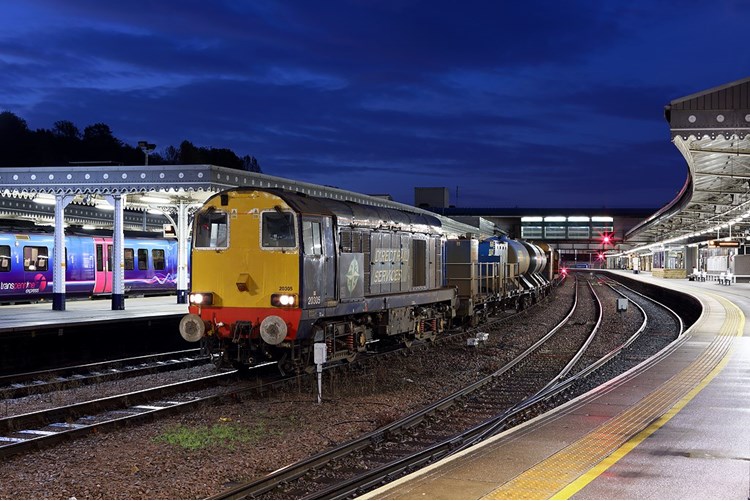 Railhead Treatment Trains