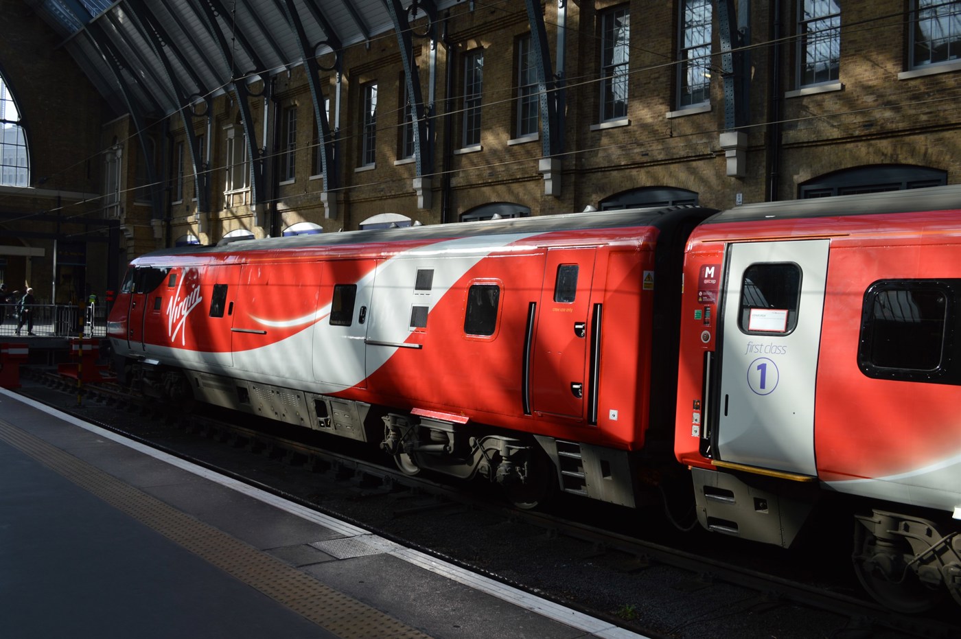 Virgin Trains East Coast unveil new brand | Galleries