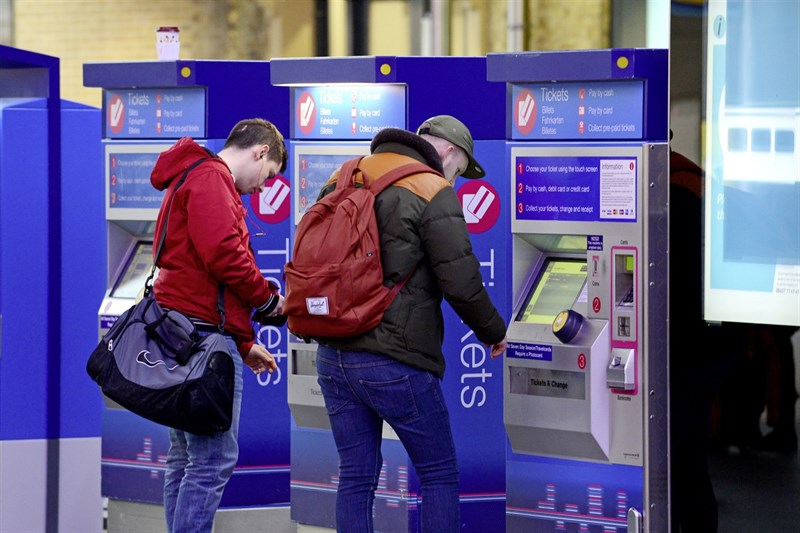 Fares, please! | Passengers