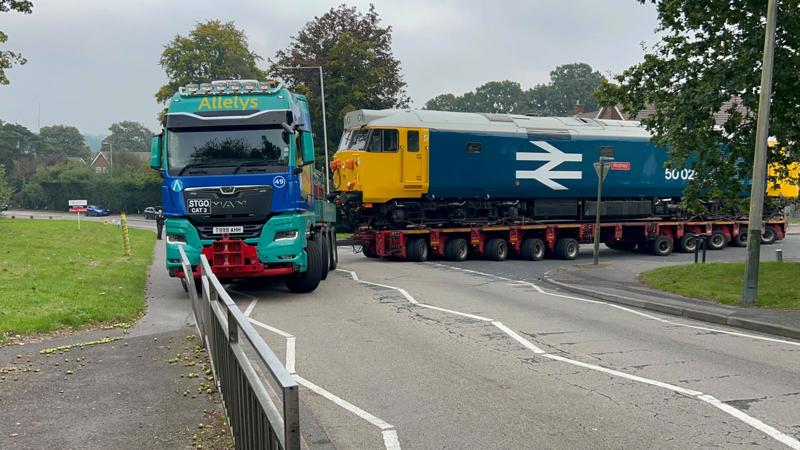 Allelys shows how to to move rolling stock by road | Maintenance and refurb