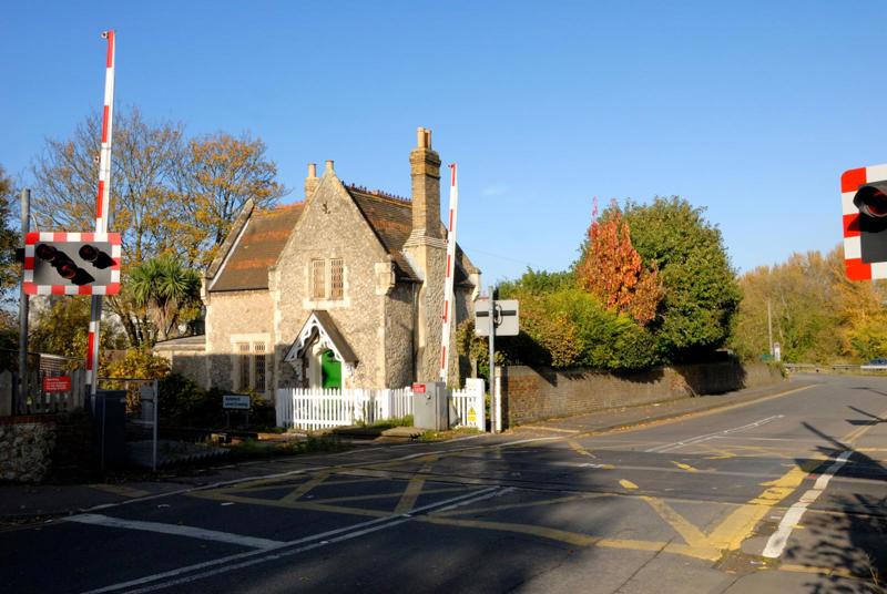 Six crossing cottages that make links with the past | Rail magazine