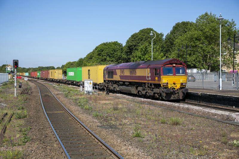 Twenty five DB Cargo UK Class 66s to be exported Romania | DB Cargo UK