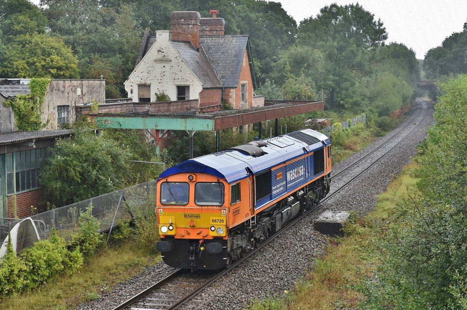 GB Railfreight steps up preparations for Network Rail seasonal trains | GB Railfreight