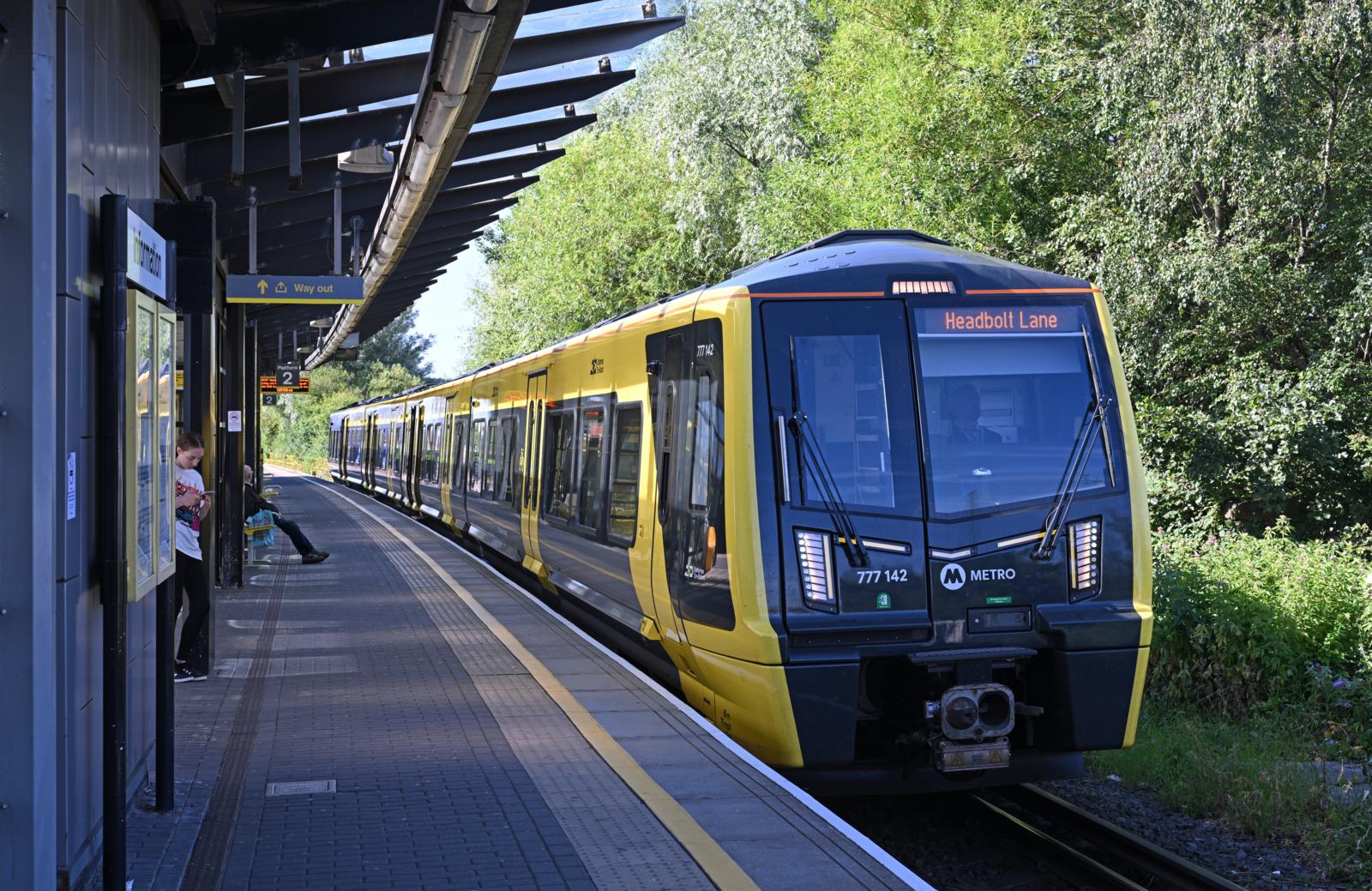 Increased passenger numbers offset cost of Merseyrail '777' delay ...