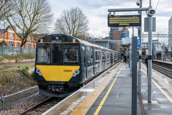 Rolling stock strategy: Rail Minister lays out long-term vision for UK ...