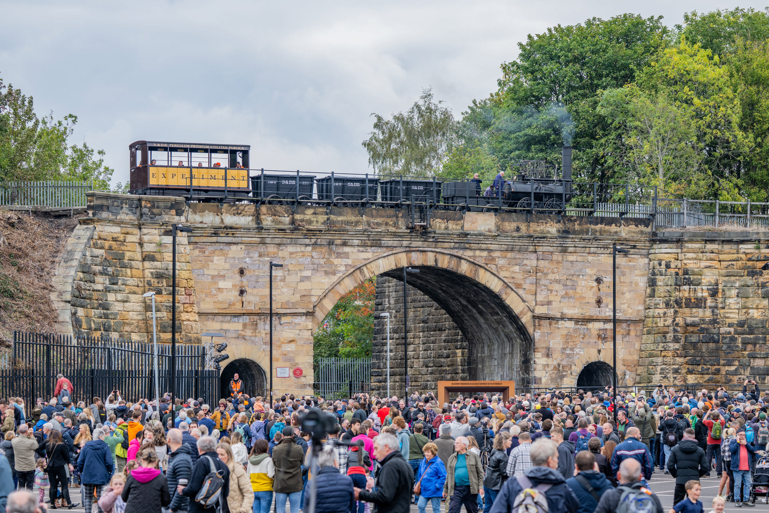 How Locomotion No. 1 provided some of the most memorable images of ...
