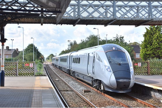 Hull Trains drivers begin training on new ‘802s’ | Rail magazine