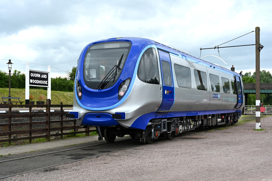 Revolution Very Light Rail unit undergoes 60mph tests | Rail magazine