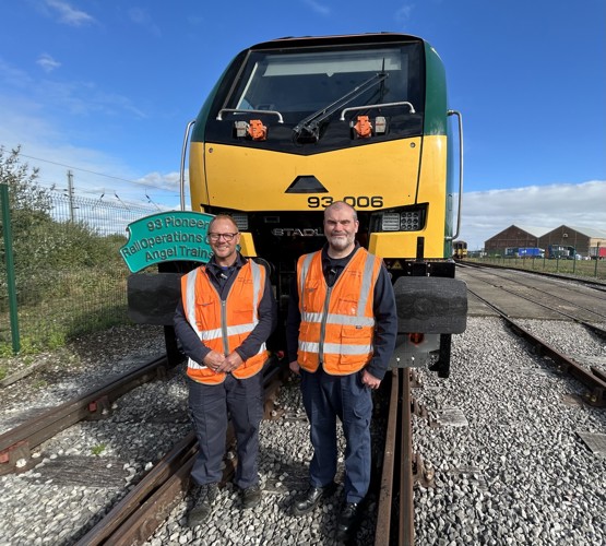 "People are going to be impressed": Class 93s make commercial service ...